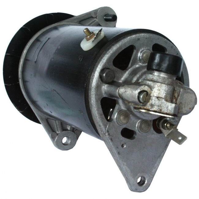 Dynamo type Lucas 12V - 22Amp